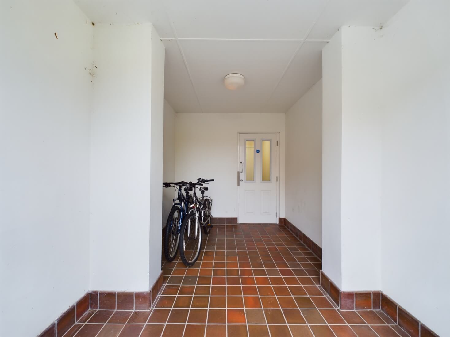 6 Monkspath Hall Road Solihull B91 3DE - Solihull Residential
